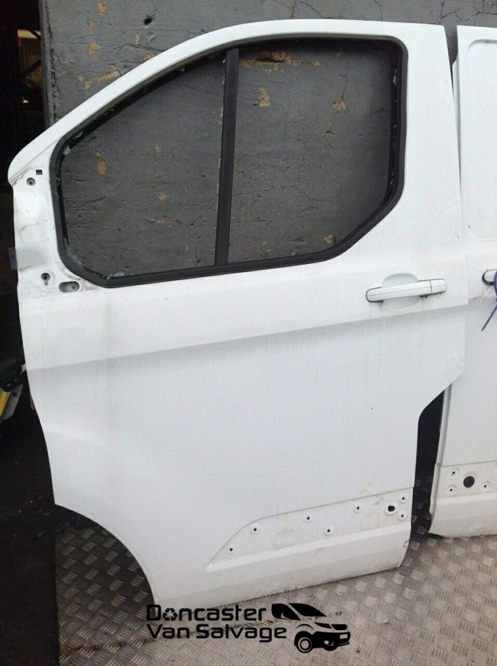 FORD TRANSIT CUSTOM 2016 FRONT DOOR N/S PASSENGER SIDE WHITE ...